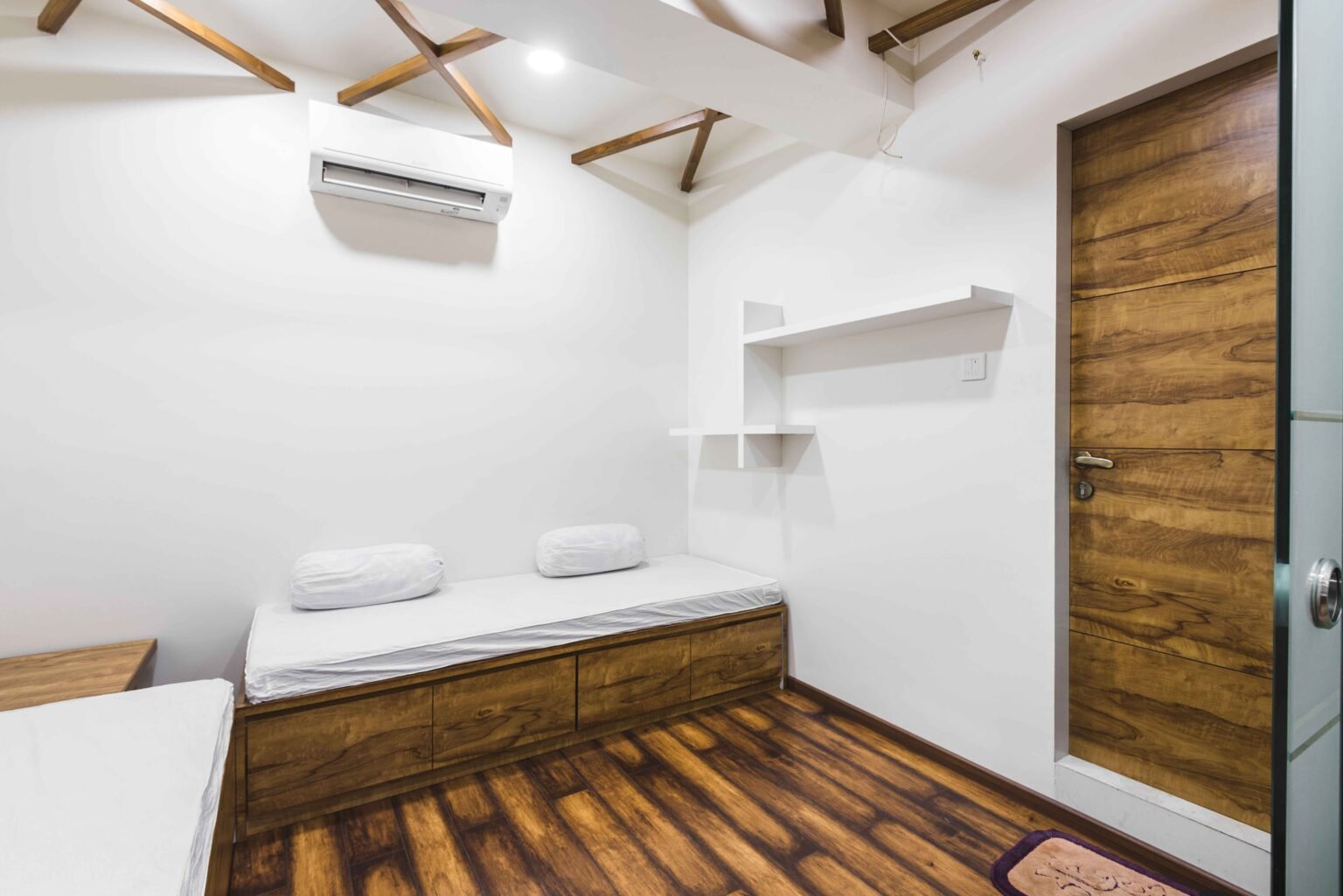 M.Poonam Developers – Aakar Architects